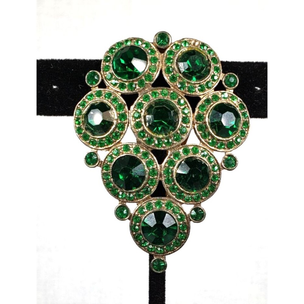 Vintage 1930s Emerald Green Glass Fur Clip Dress Clip… - Gem